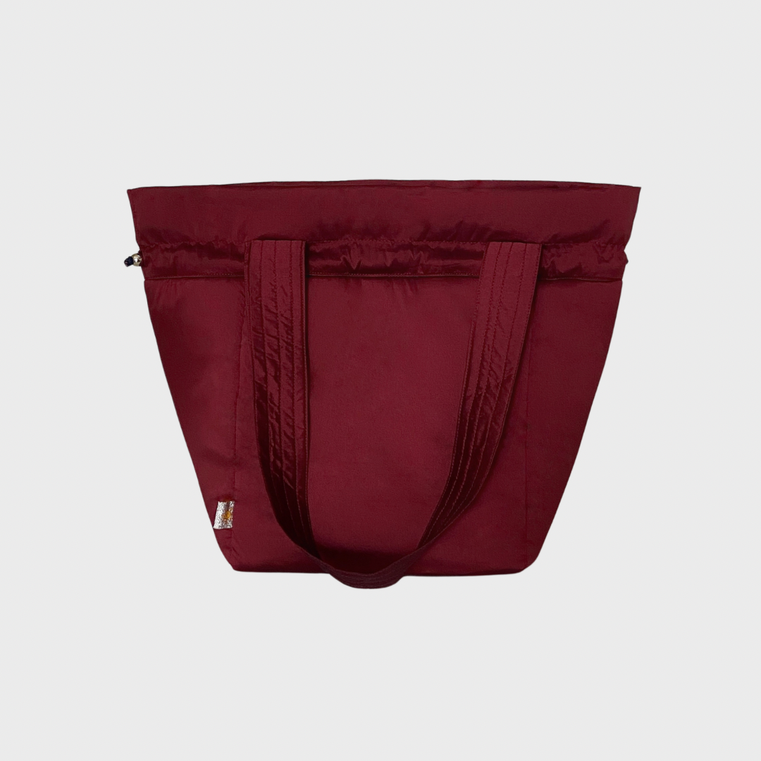 Mao Mao in Crimson – Happy Carry Studio