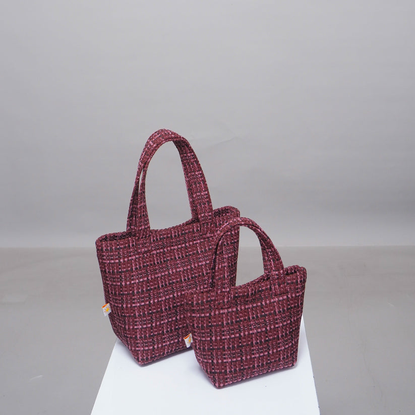 Bho Bho in Maxine – Happy Carry Studio